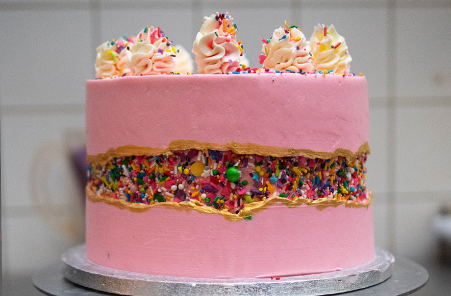How to create the Ultimate Faultline cake – Flavourtown Bakery