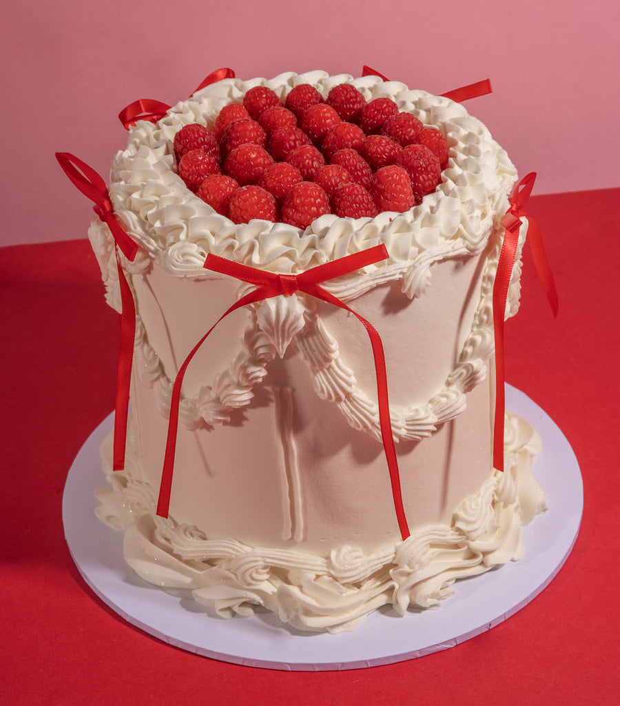 Award-Winning Cake Delivery London |Baked To Order – Flavourtown Bakery